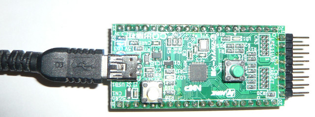 トラ技 付録 LPC11U35 and LPC-Link/v1 失敗 orz: マイコン風雲録